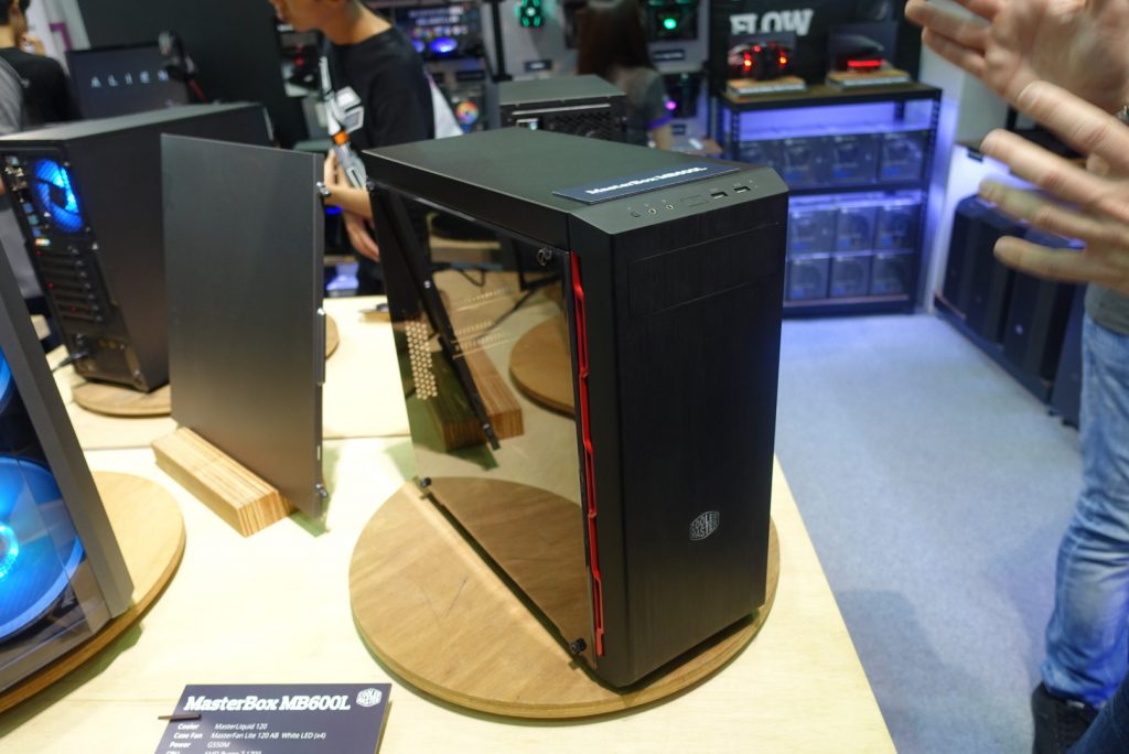 Computex2017: Nuevas cajas Cooler Master MasterBox - Fanáticos del Hardware