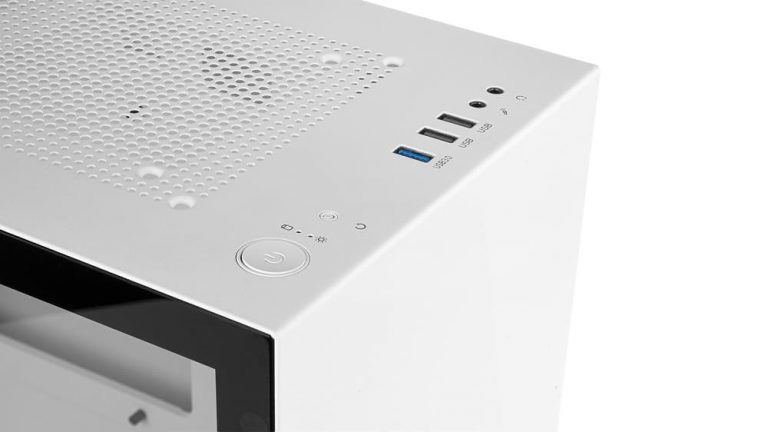 NP: Nox presenta Hummer Zero: un elegante y compacto chasis blanco con ...